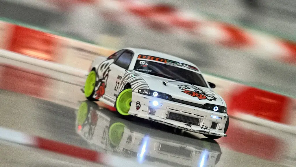 1 10 Vs 1 12 Vs 1 16 Vs 1 18 Scale RC Drift Cars Speedworld Raceway 1-10-vs-1-12-vs-1-16-vs-1-18-scale-rc-drift-cars-speedworld-raceway